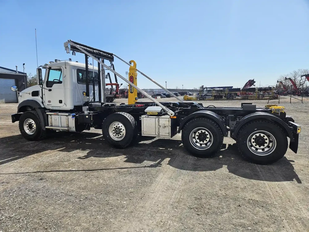 Palfinger Hooklift Model T-50 | Custom-Built Trucks | OEH | Lifting ...